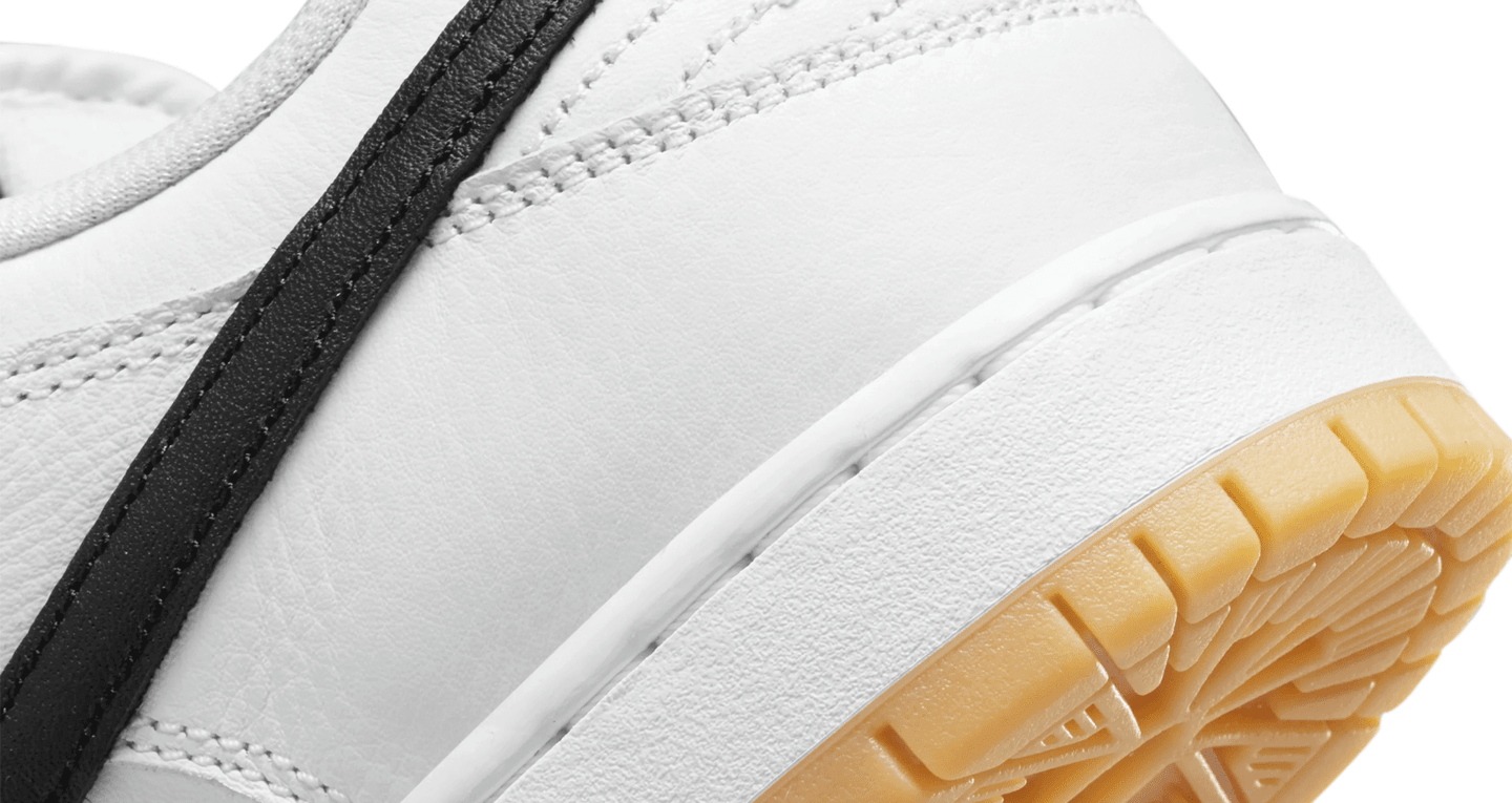 Nike SB Dunk Low White And Gum Light Brown CD2563 101 Release Date