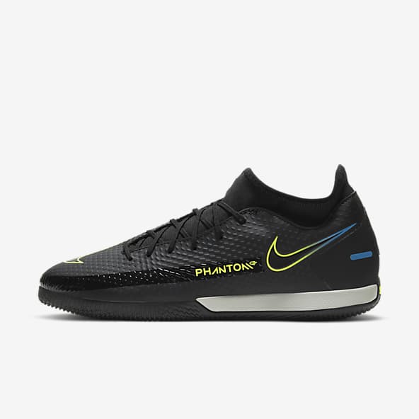 Women's Phantom Football Shoes. Nike FI