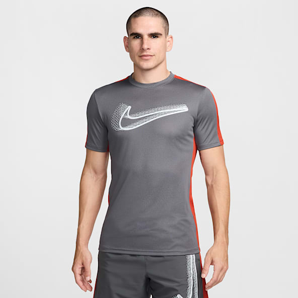 New Mens Tops & T-Shirts. Nike.com