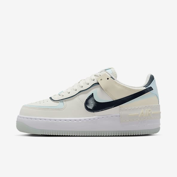 Air Force 1 Platform Shoes. Nike.com