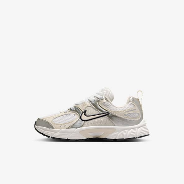 Kids' White Trainers & Shoes. Nike UK