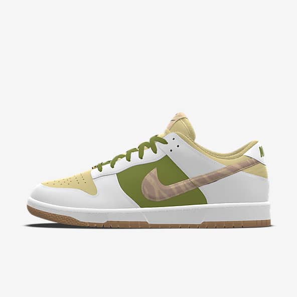 Nike Dunk. Nike.com