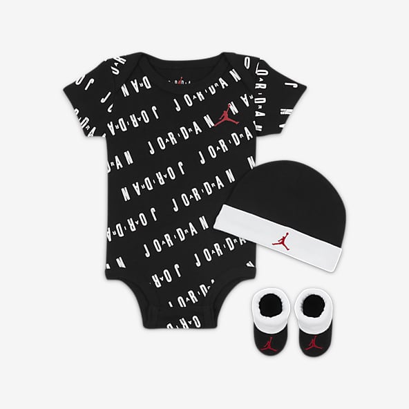 Jordan Sets. Nike LU