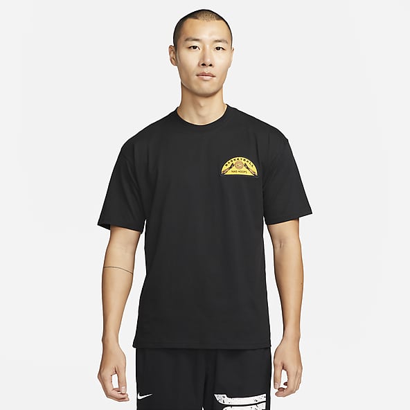 0 kr - 500 kr Black Graphic T-Shirts. Nike SE