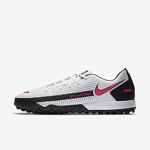 Women's Phantom Football Shoes. Nike FI