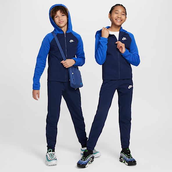Girls' Tracksuits. Nike UK