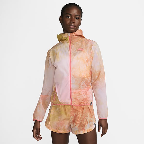 Summer Essentials Hooded Running Clothing. Nike UK