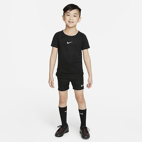 Nike Football Training Football Clothing. Nike GB