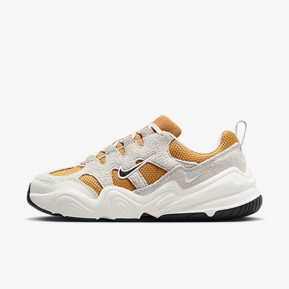 Nike Tech Hera Nike ID