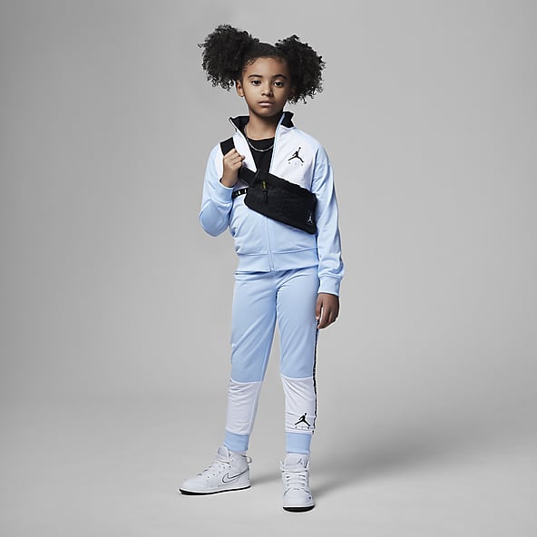 Girls Sale Little Kids (4 - 7) Sets. Nike.com