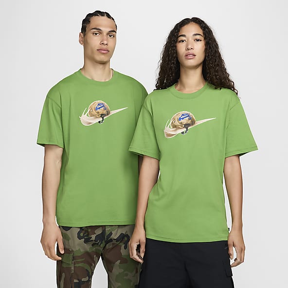 Graphic T-Shirts. Nike ZA