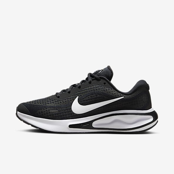 Black Running Trainers & Shoes. Nike UK