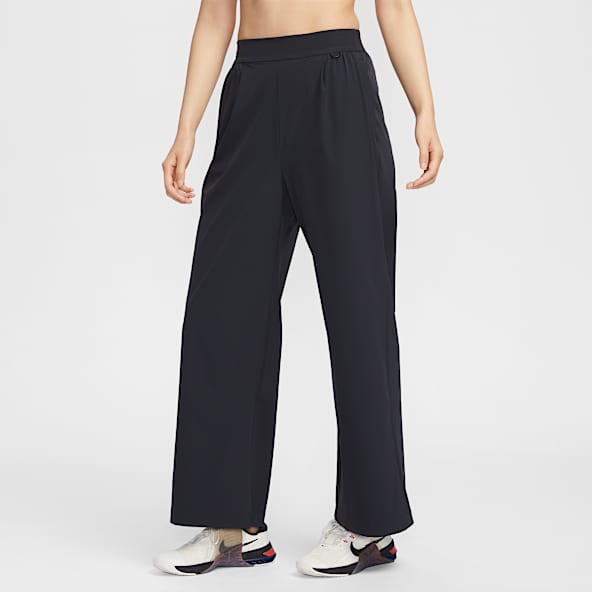 Gifts above 2,500,000₫. Nike VN