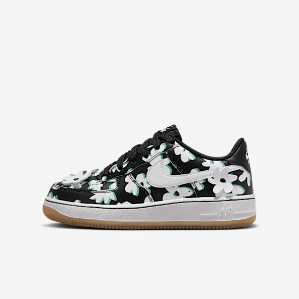 Girls Air Force 1 Shoes. Nike.com