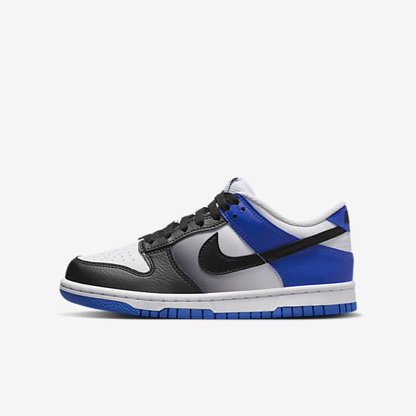 Big Kids (1Y - 7Y) Blue Nike Dunk Shoes. Nike.com