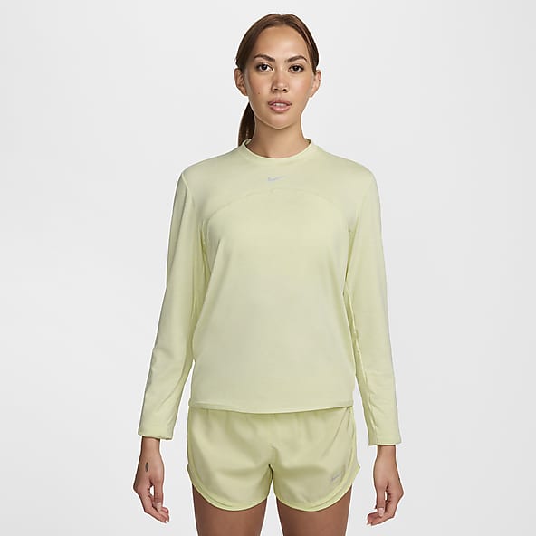 Yellow Tops & T-Shirts. Nike.com