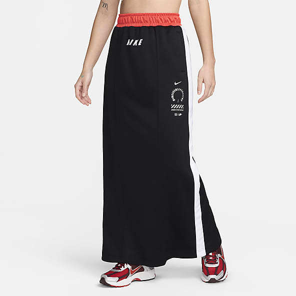Femmes Jupes et robes. Nike CA