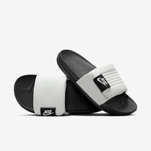 Sandály a pantofle. Nike CZ