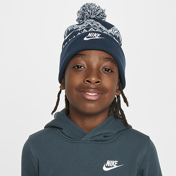 Boys Beanies Standard Cuff. Nike.com