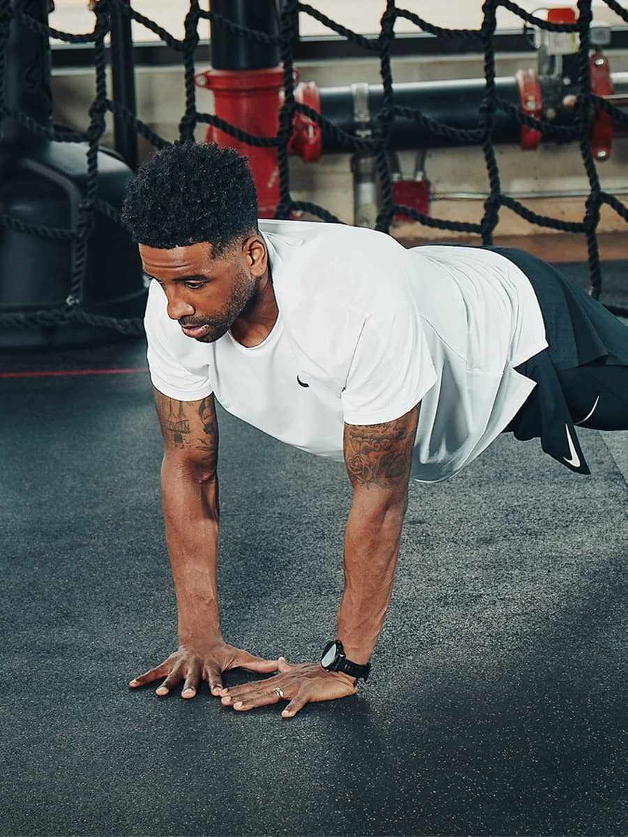 triangle push ups muscles