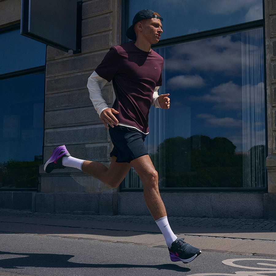 exercise running man