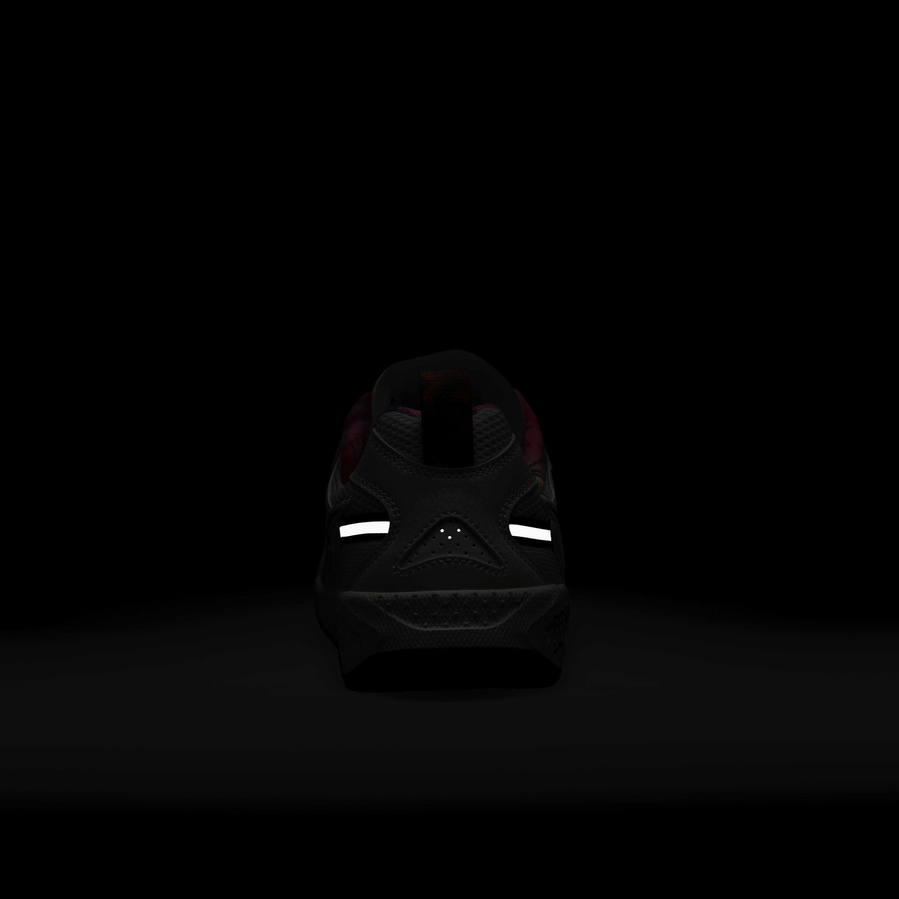 Nike JAM Train Electric Women's Shoes | King's Cross