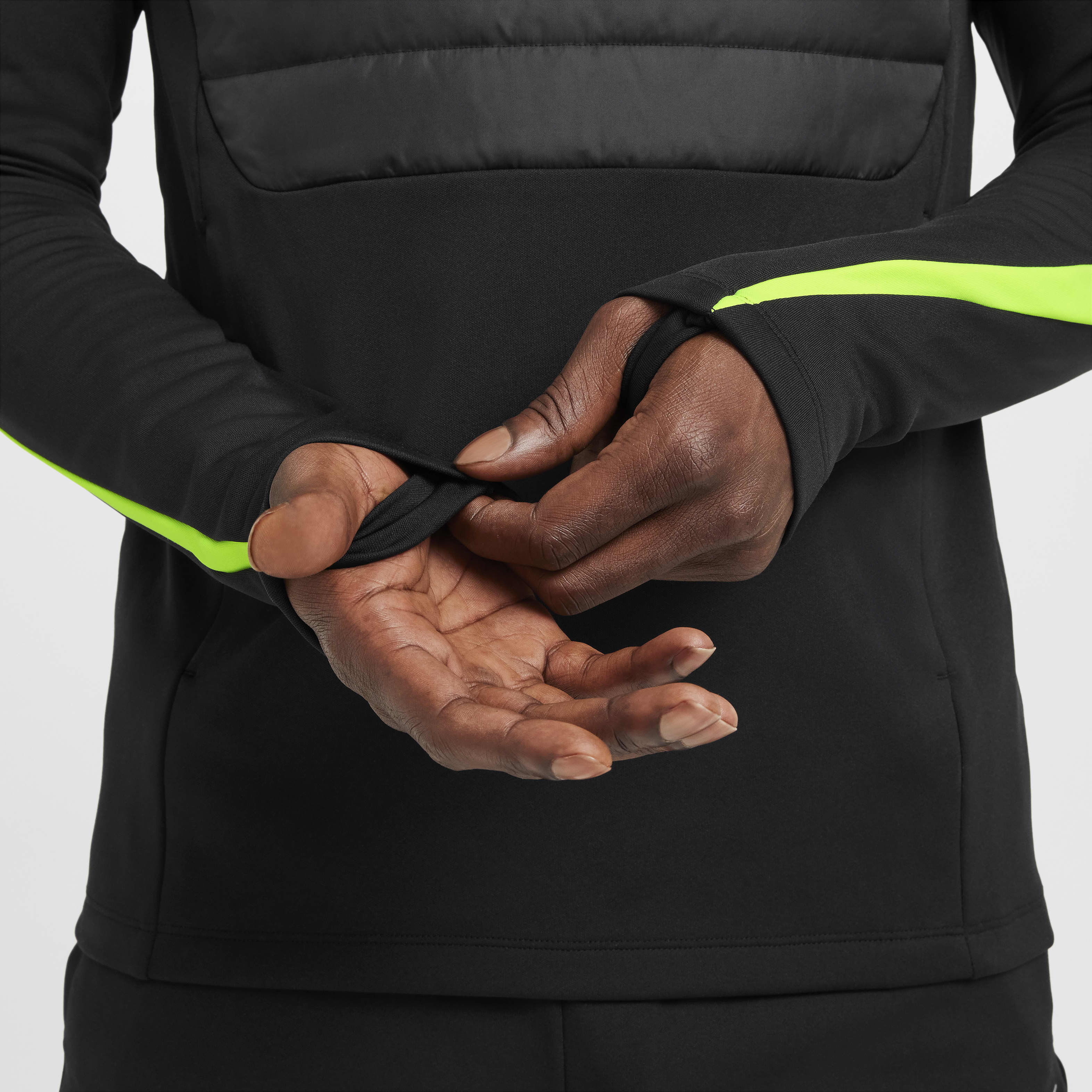 Nike Academy Winter Warrior Men's Therma-FIT 1/2-Zip Football Top ...
