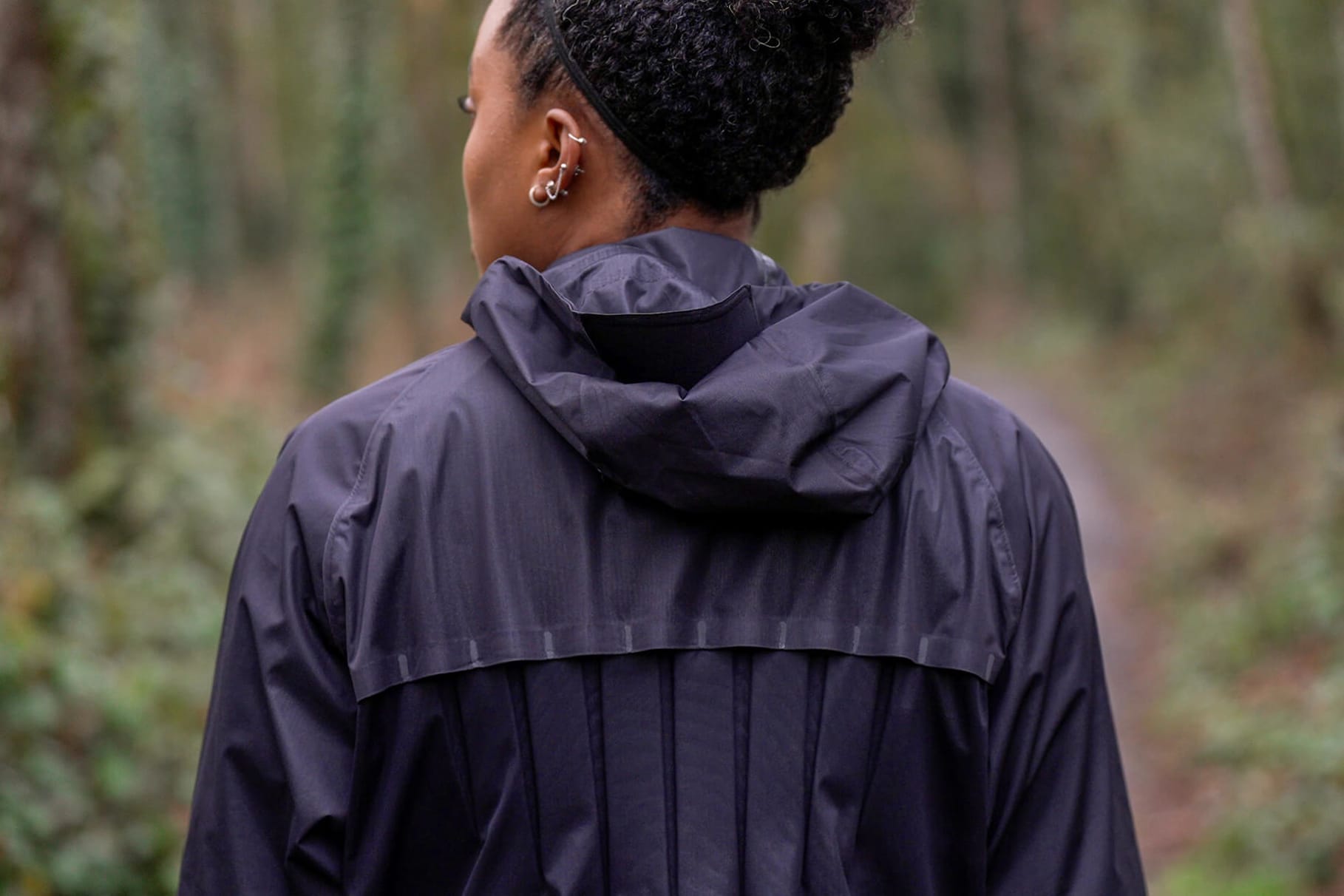 Nike presenta Aerogami, una nova tecnologia de roba amb ventilació adaptable. Nike ES