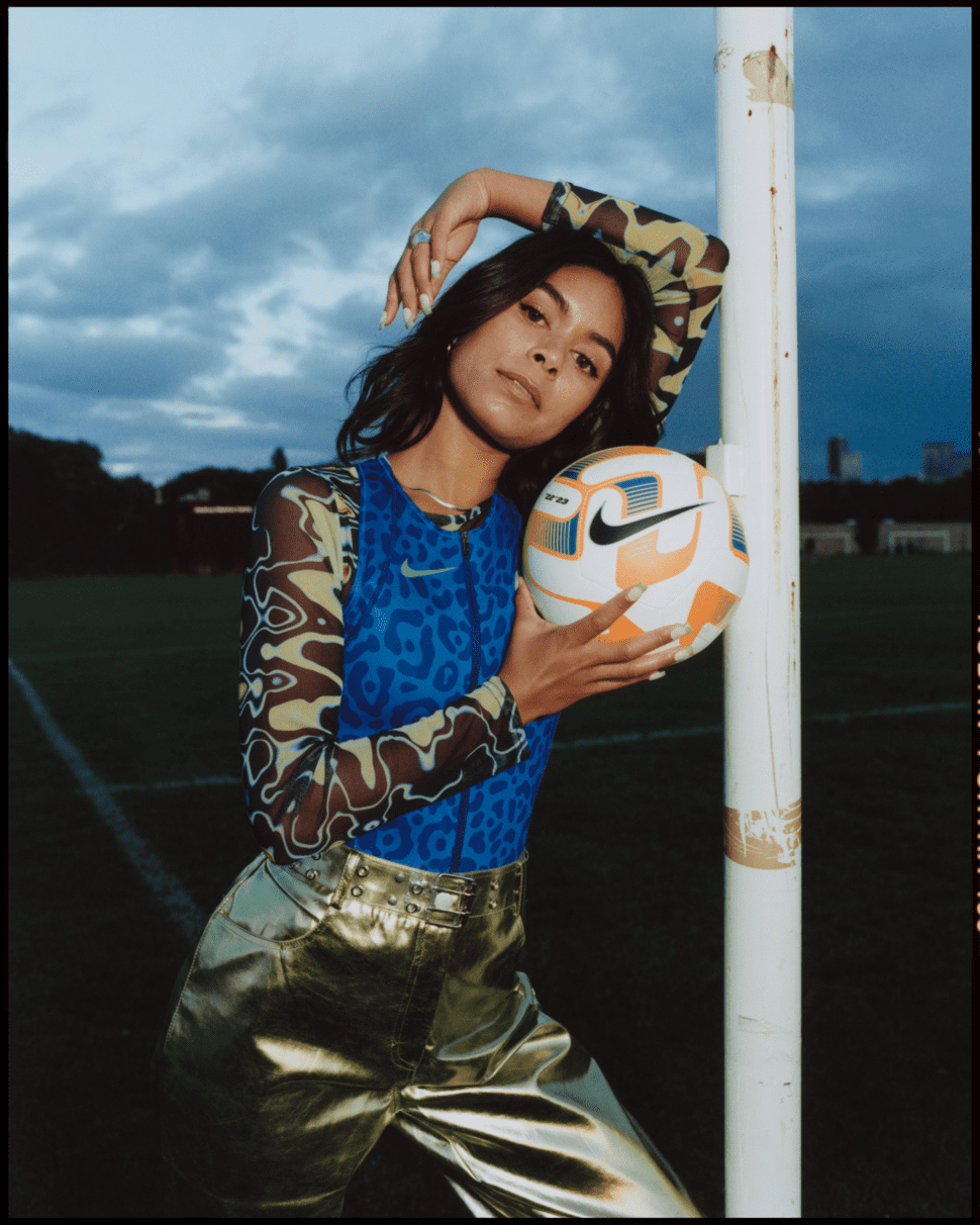 The Look of Nike F.C.: Maria. Nike IN