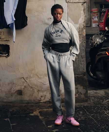 Nike Sportswear NSW. Nike ES
