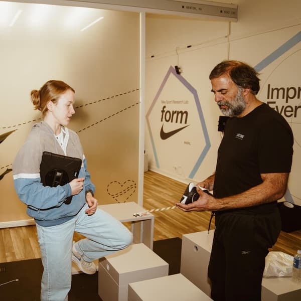 Nike Sport Research Lab Form. Nike.com