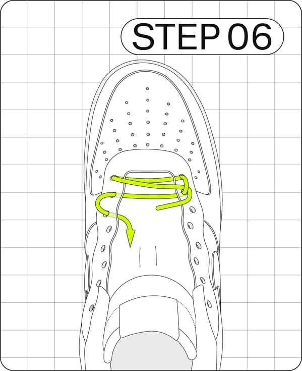 Transform your kicks with fresh lacing patterns. Nike NL