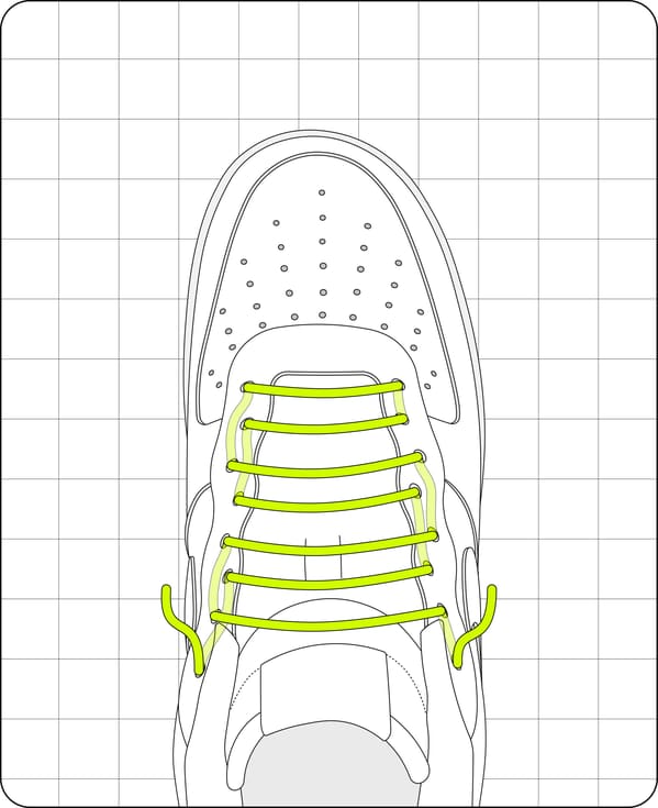 Transform your kicks with fresh lacing patterns. Nike NL