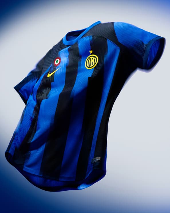 Nike Football. Nike ES