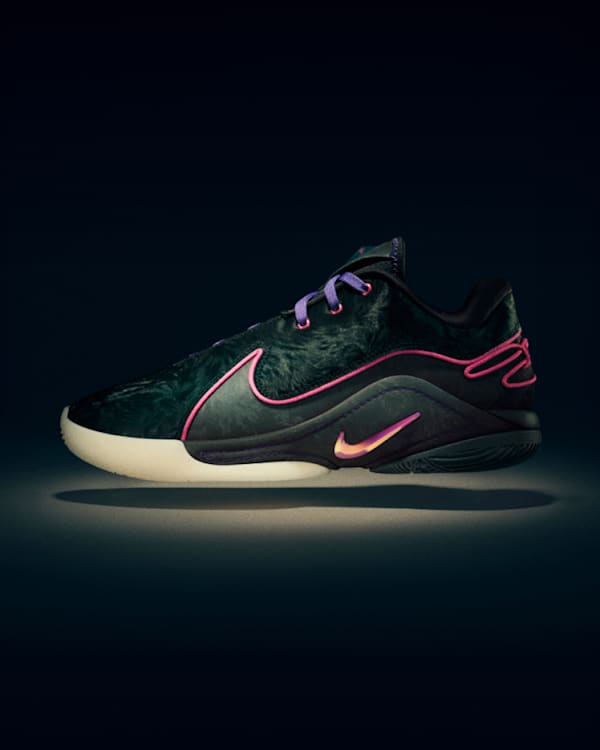 Men's Shoes, Clothing & Accessories. Nike PH