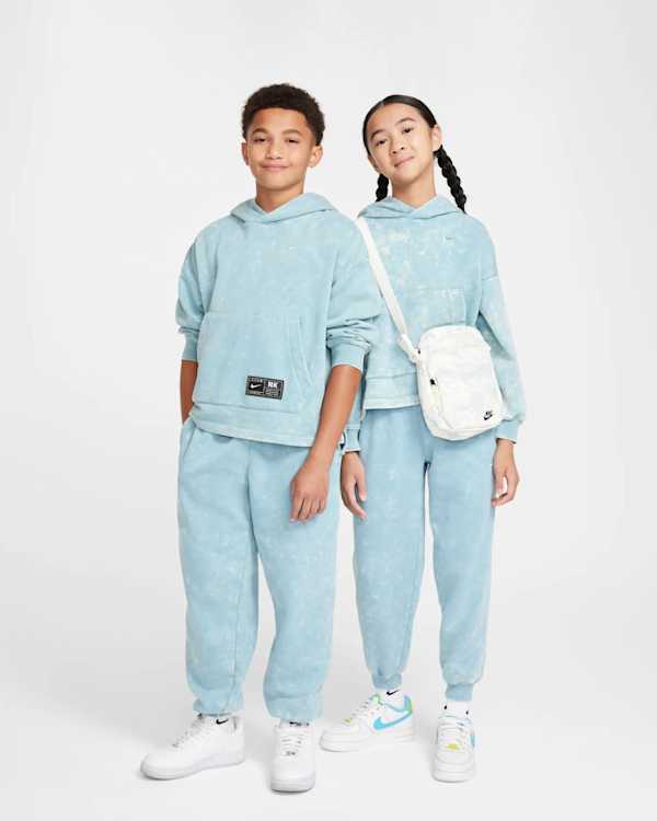 Nike Kids Shoes, Clothing, and Accessories. Nike.com . Nike.com