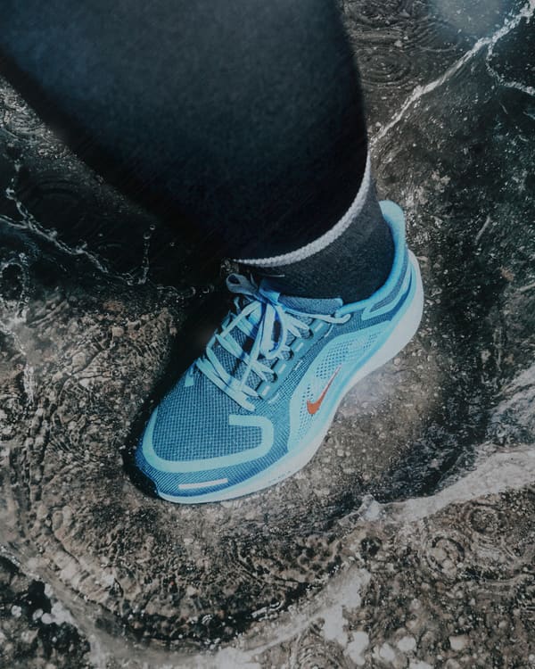 Nike. Just Do It. Nike DK