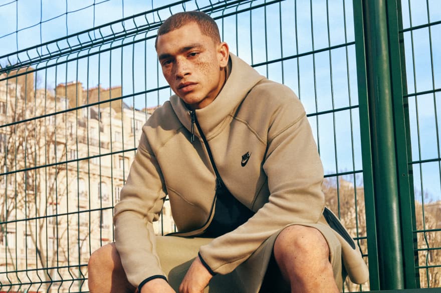 Nike Sportswear NSW. Nike ES