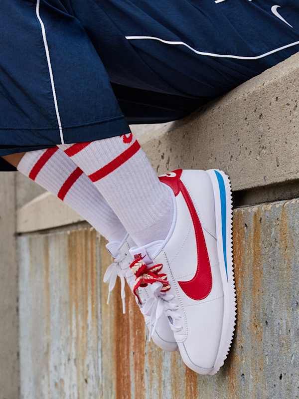 Nike Sportswear (NSW). Nike MX