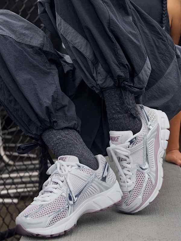 Nike Sportswear (NSW). Nike MX