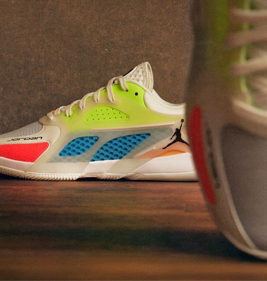 Marca Jordan. Nike PT