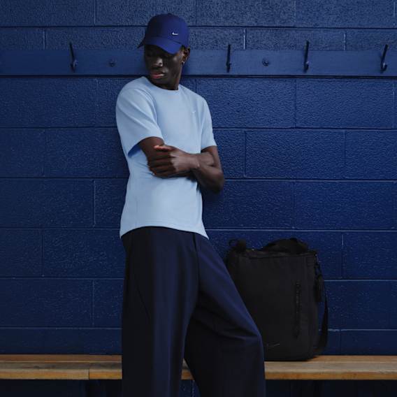 Men's Shoes, Clothing & Accessories. Nike.com