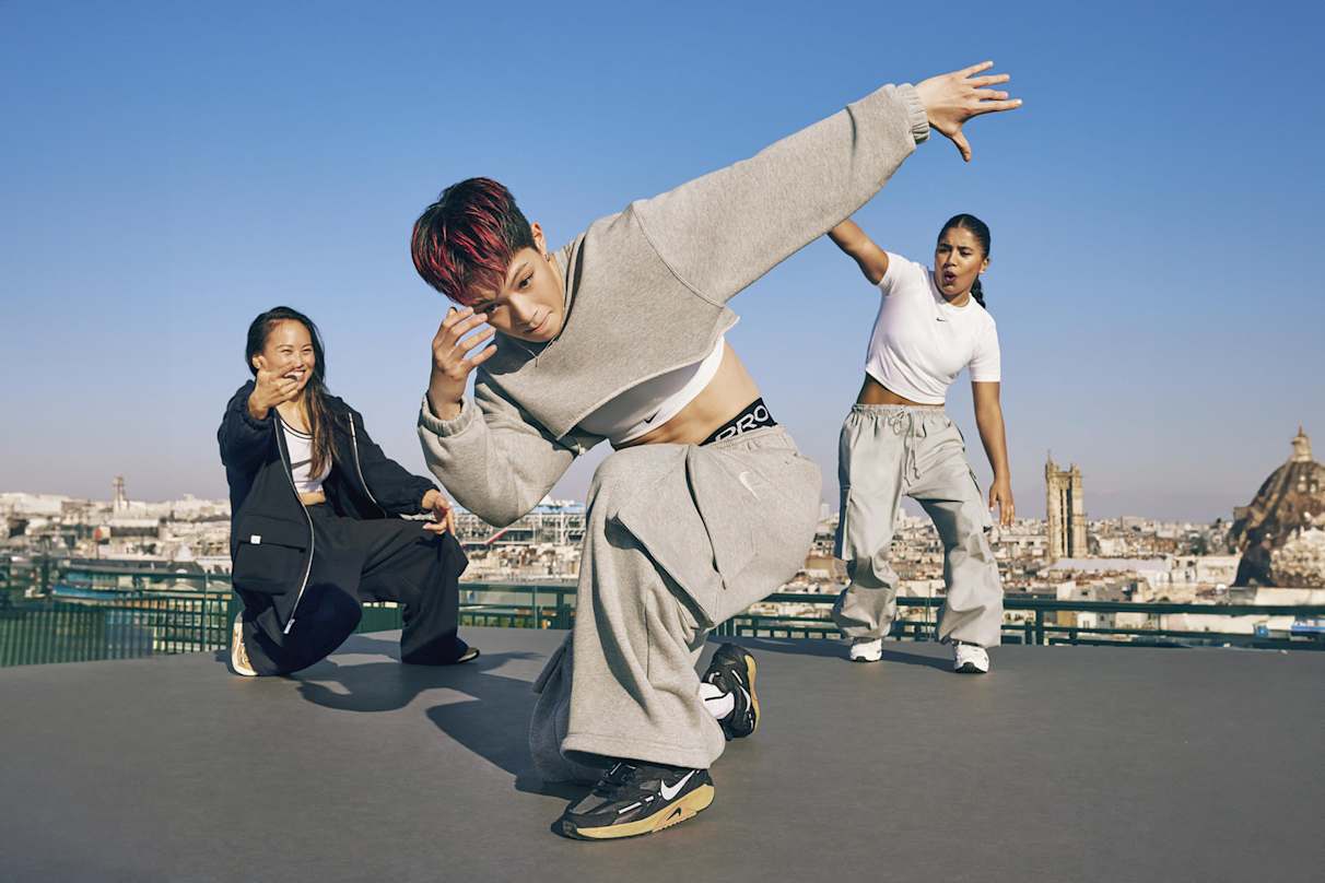Nike lance sa première chaussure de breakdance : la Nike Jam. Nike CH