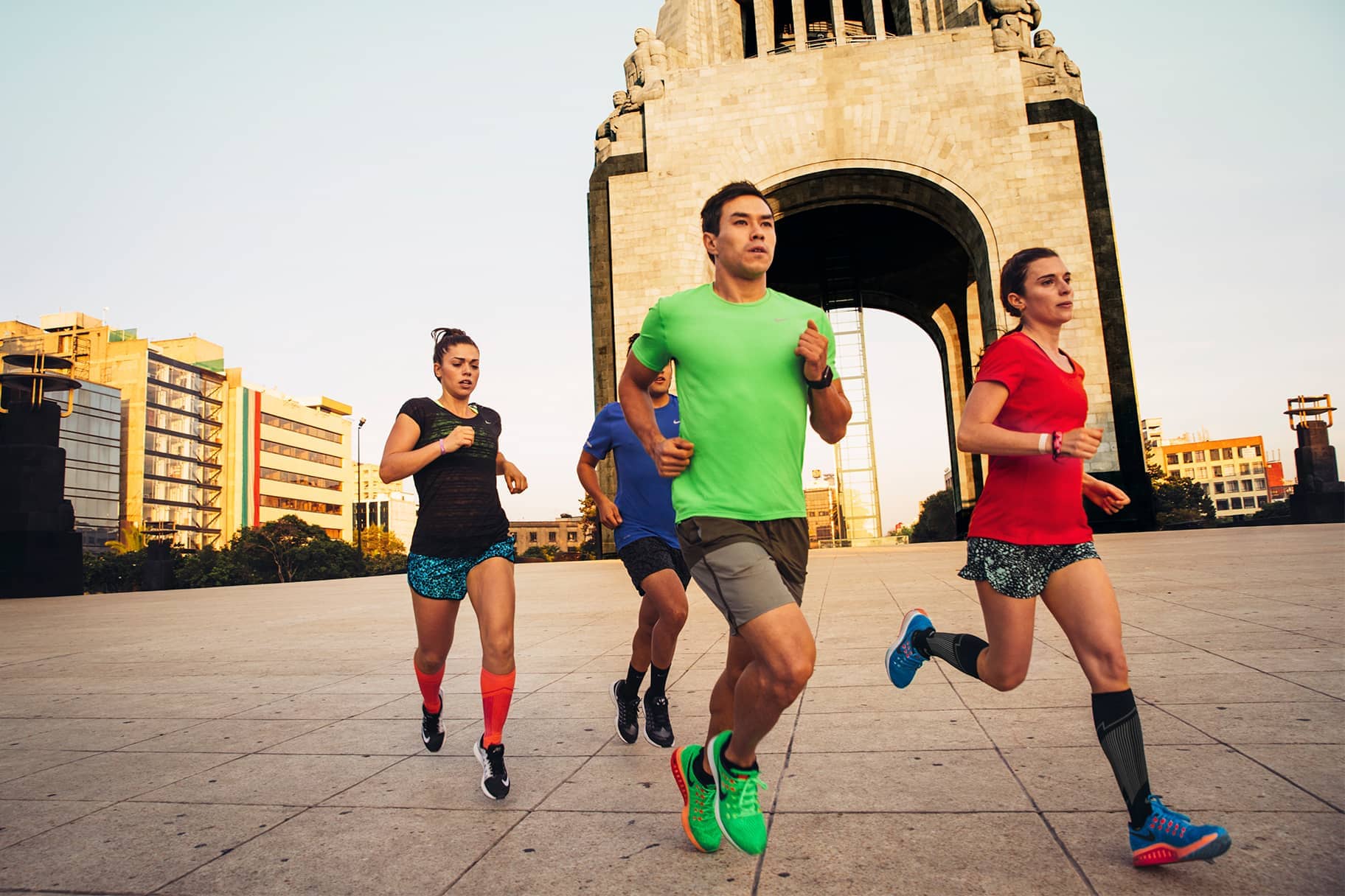 ¿Cuál es la diferencia entre correr y trotar?. Nike