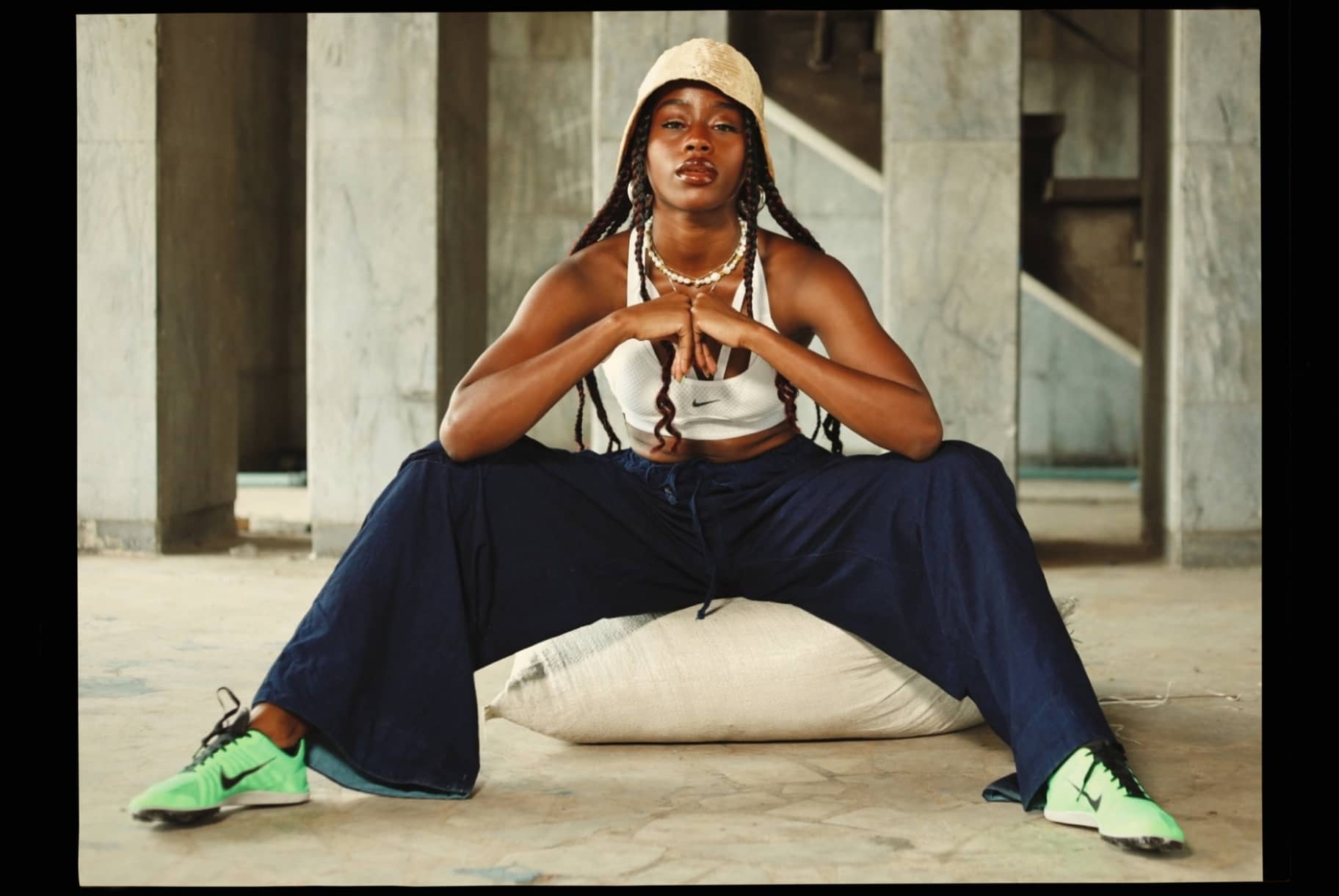 Beyond the Fit: Momo Hassan-Odukale förvandlar nigerianskt mode. Nike SE