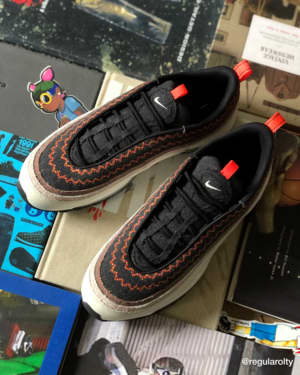 Nike By You Custom Shoes. Nike GB