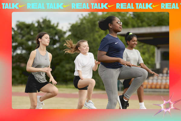 Wanneer moet je haar eerste sport-bh kopen?. Nike NL