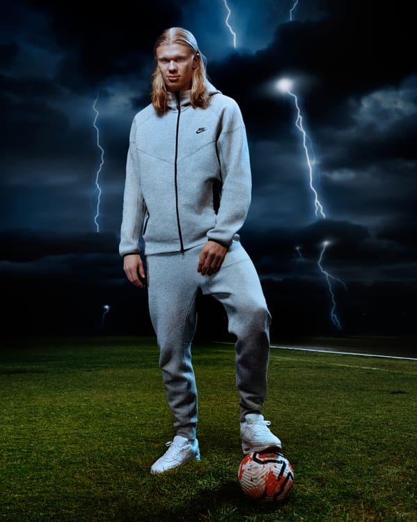 Nike Sportswear NSW. Nike ES