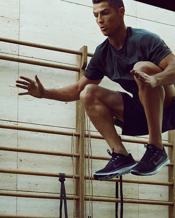 Nike Soccer. Nike.com