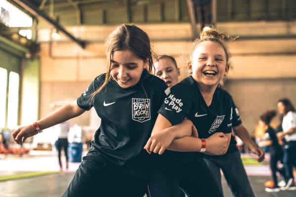 Made to Play: entrenar. Nike UY